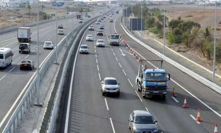 Άδειες κυκλοφορίας οχημάτων: Όλα όσα πρέπει να ξέρεις για την ανανέωσή ...